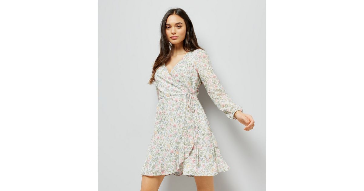 Grey Floral Print Wrap Front Tea Dress New Look