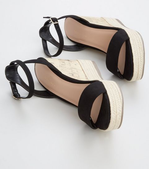 Wedge Heels | Wedge Sandals & Wedges | New Look