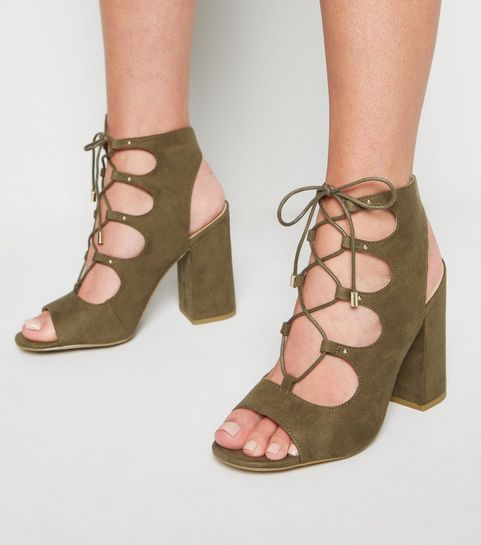 Sandales à talons | Sandales à brides & à lanières | New Look