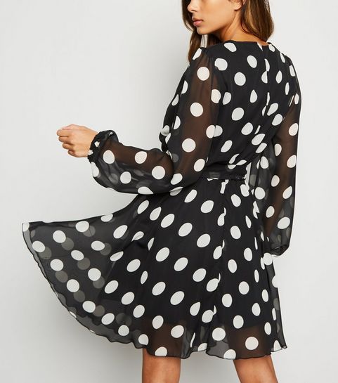 AX Paris Clothing | AX Paris Dresses, Jumpsuits & Tops | New Look