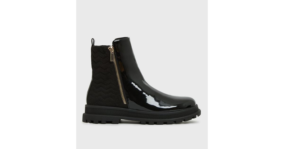 Girls Black Quilted Patent Chunky Chelsea Boots | New Look
