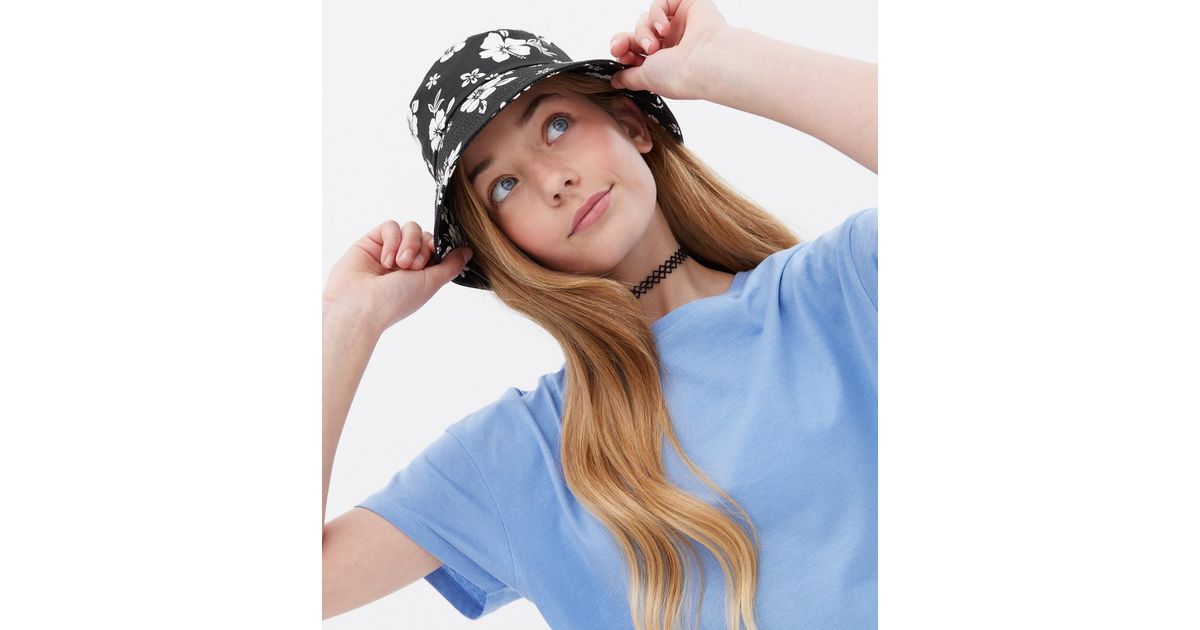 Girls Black Tropical Floral Bucket Hat | New Look