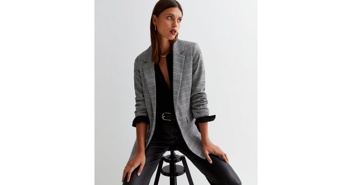 Black Check Relaxed Fit Blazer | New Look