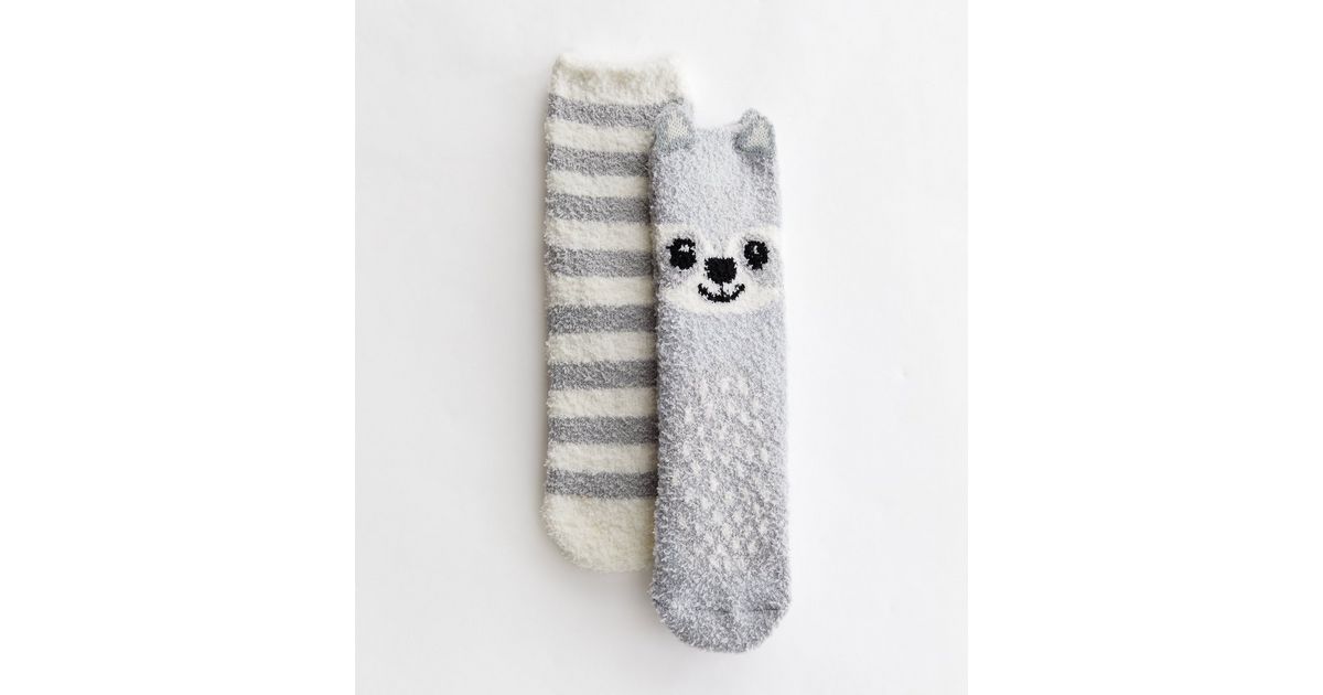 2 Pack Grey Stripe and Raccoon Fluffy Socks | New Look