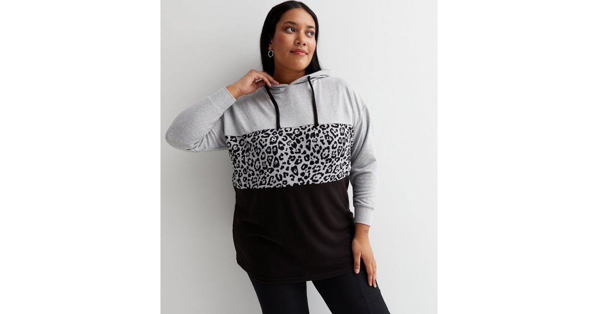 Curves Light Grey Leopard Print Hoodie | New Look