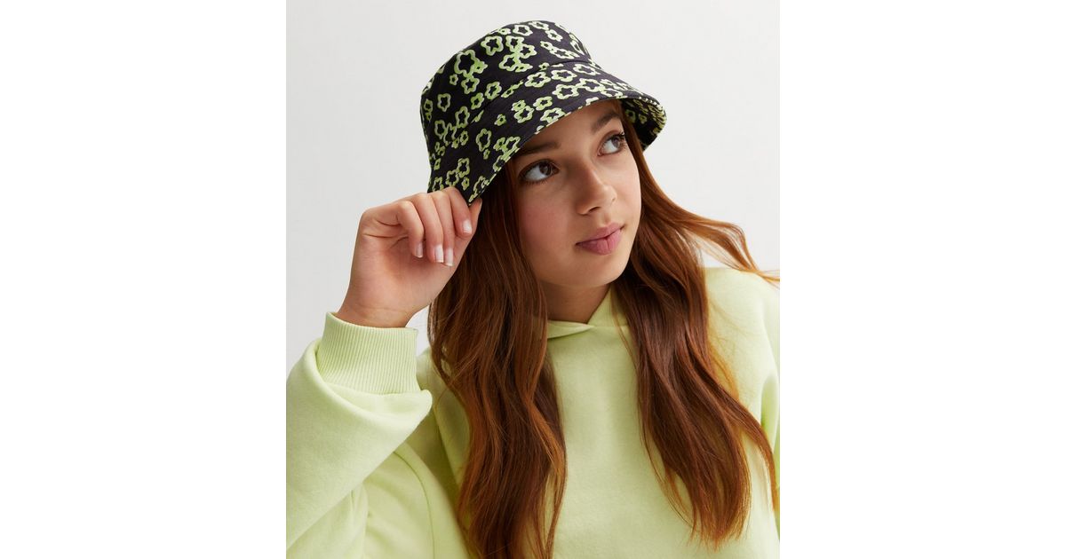 Girls Black Cotton Floral Bucket Hat | New Look
