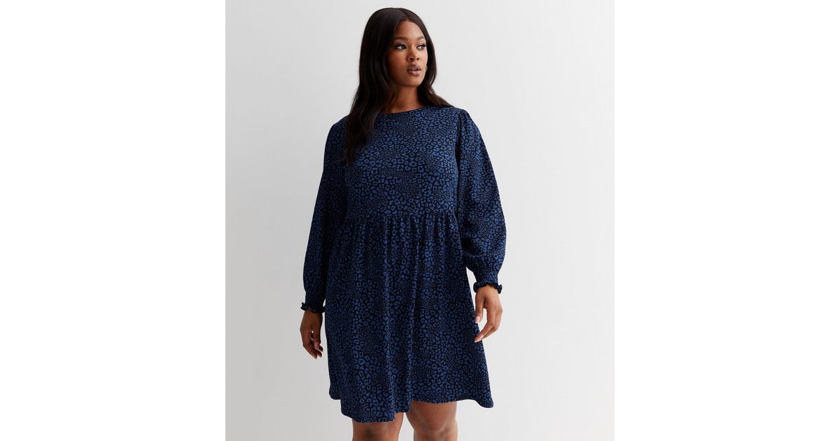 Curves Blue Leopard Print Crinkle Long Sleeve Mini Smock Dress | New Look