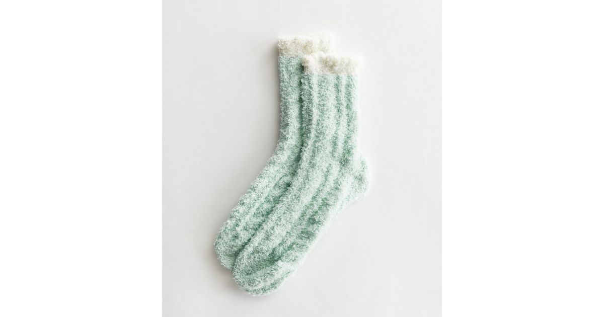 Mint Green Cable Knit Cosy Socks | New Look