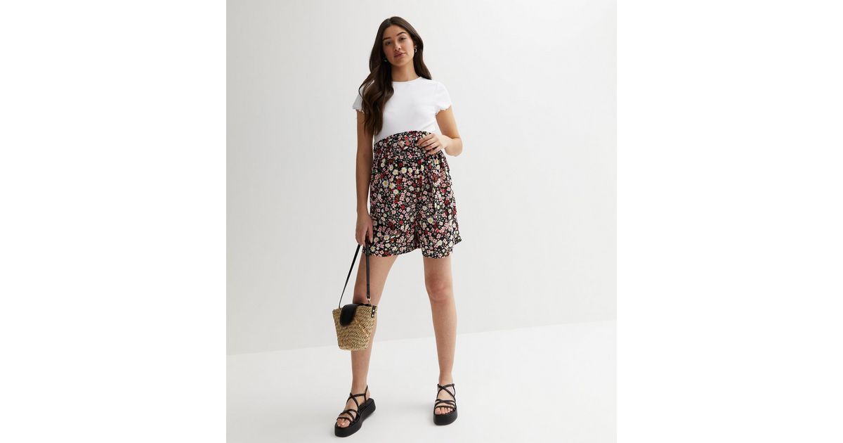 Maternity Black Floral Flippy Shorts | New Look