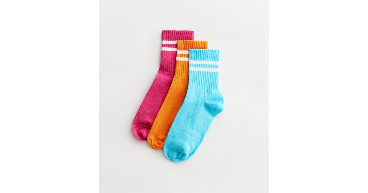 Girls 3 Pack Multicoloured Stripe Tube Socks | New Look