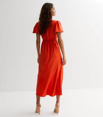Petite Orange Satin Flutter Sleeve Midi Dress | New Look