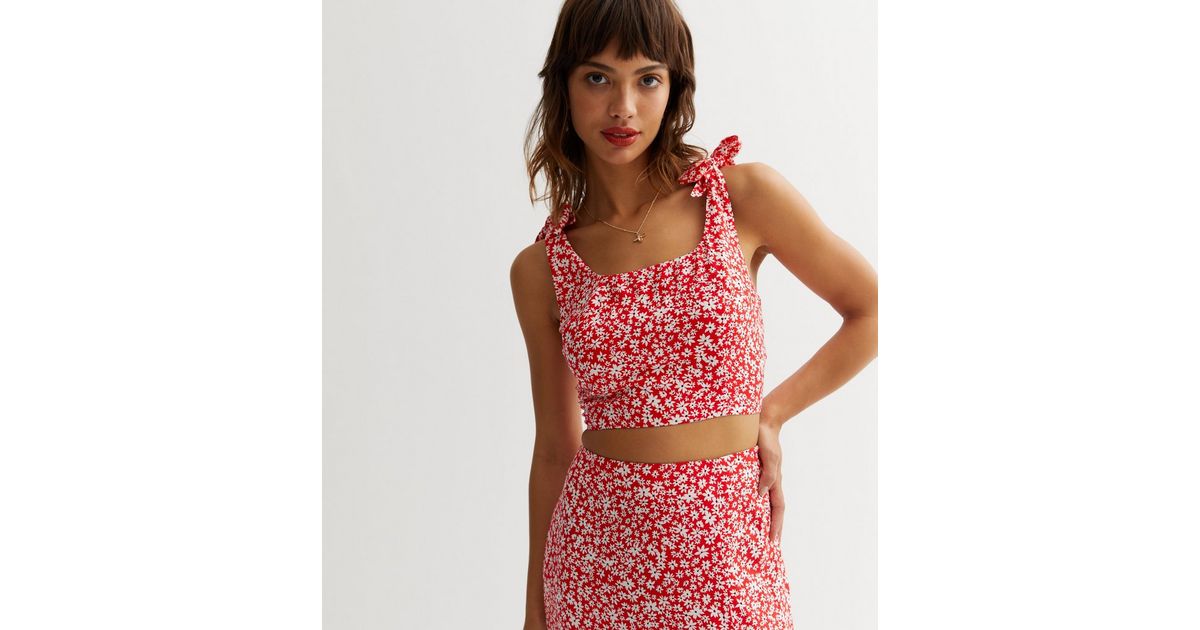 Red Floral Square Neck Tie Strap Crop Top | New Look