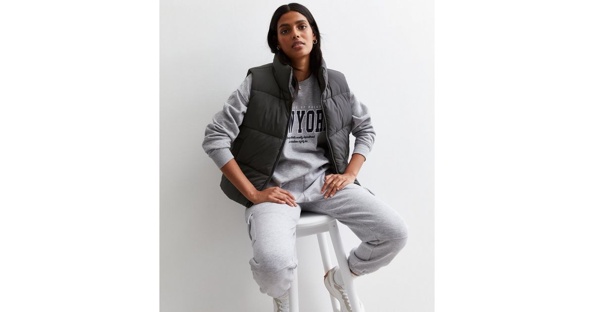 Dark Grey Puffer Gilet | New Look