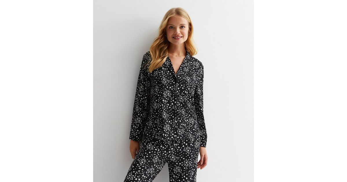 Black Soft Touch Trouser Pyjama Set With Heart Print New Look