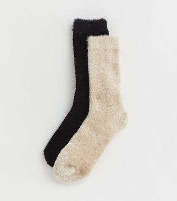 2 Pack Brown and Black Fluffy Socks | New Look