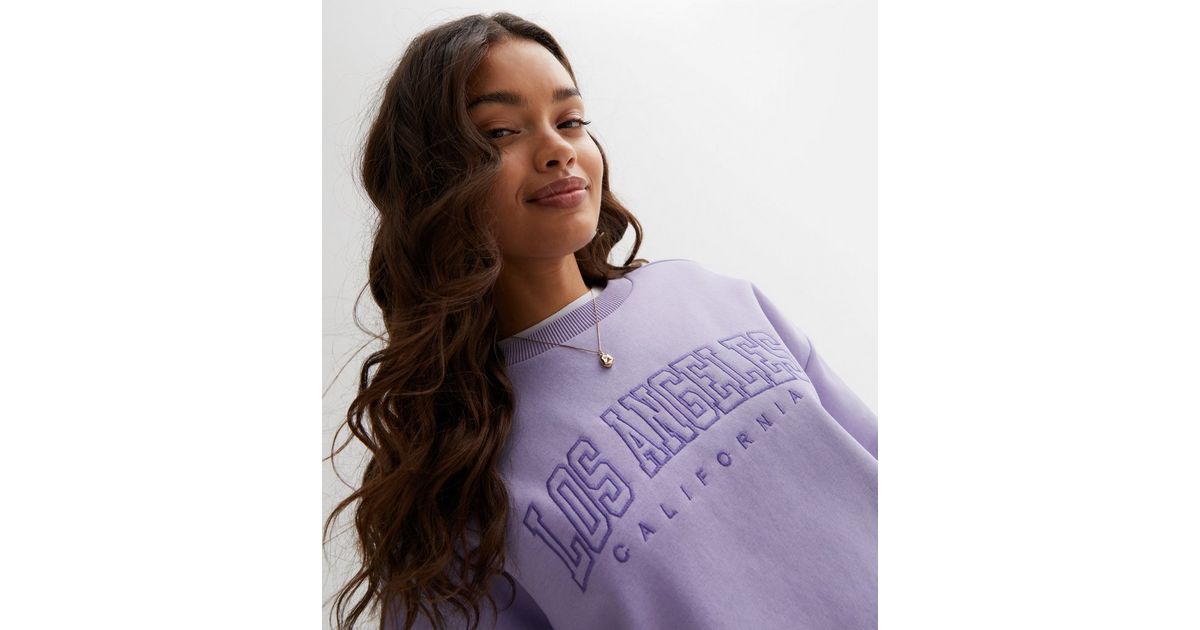 Petite Lilac Los Angeles Logo Sweatshirt | New Look