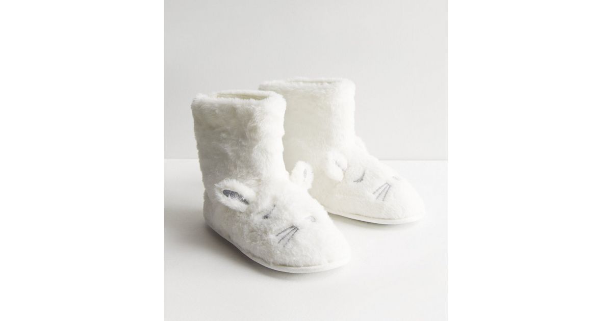 White Faux Fur Bunny Slipper Boots | New Look