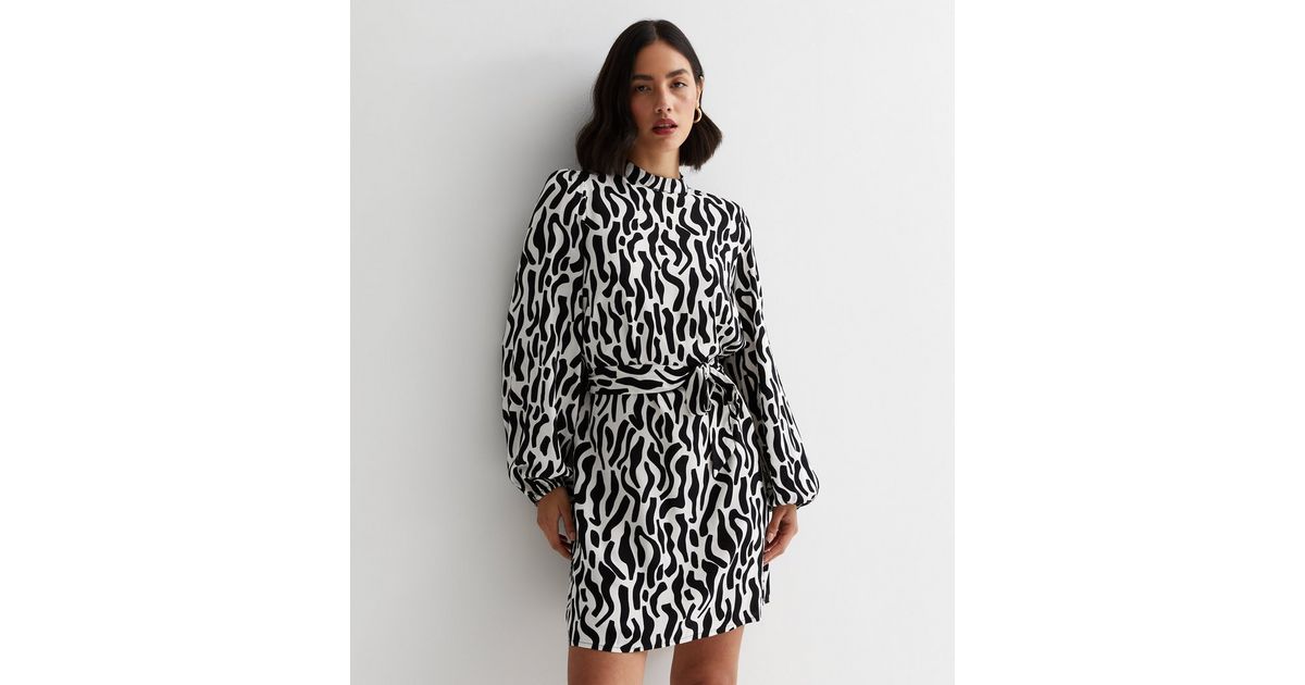 Black Abstract Print Belted Mini Tunic Dress | New Look