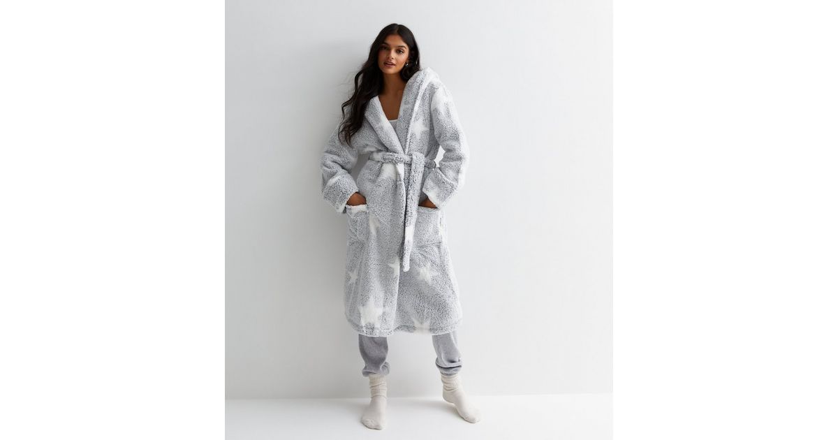 Grey Star Print Borg Dressing Gown | New Look