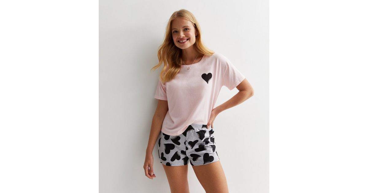 Pink Short Pyjama Set with Heart Print | New Look
