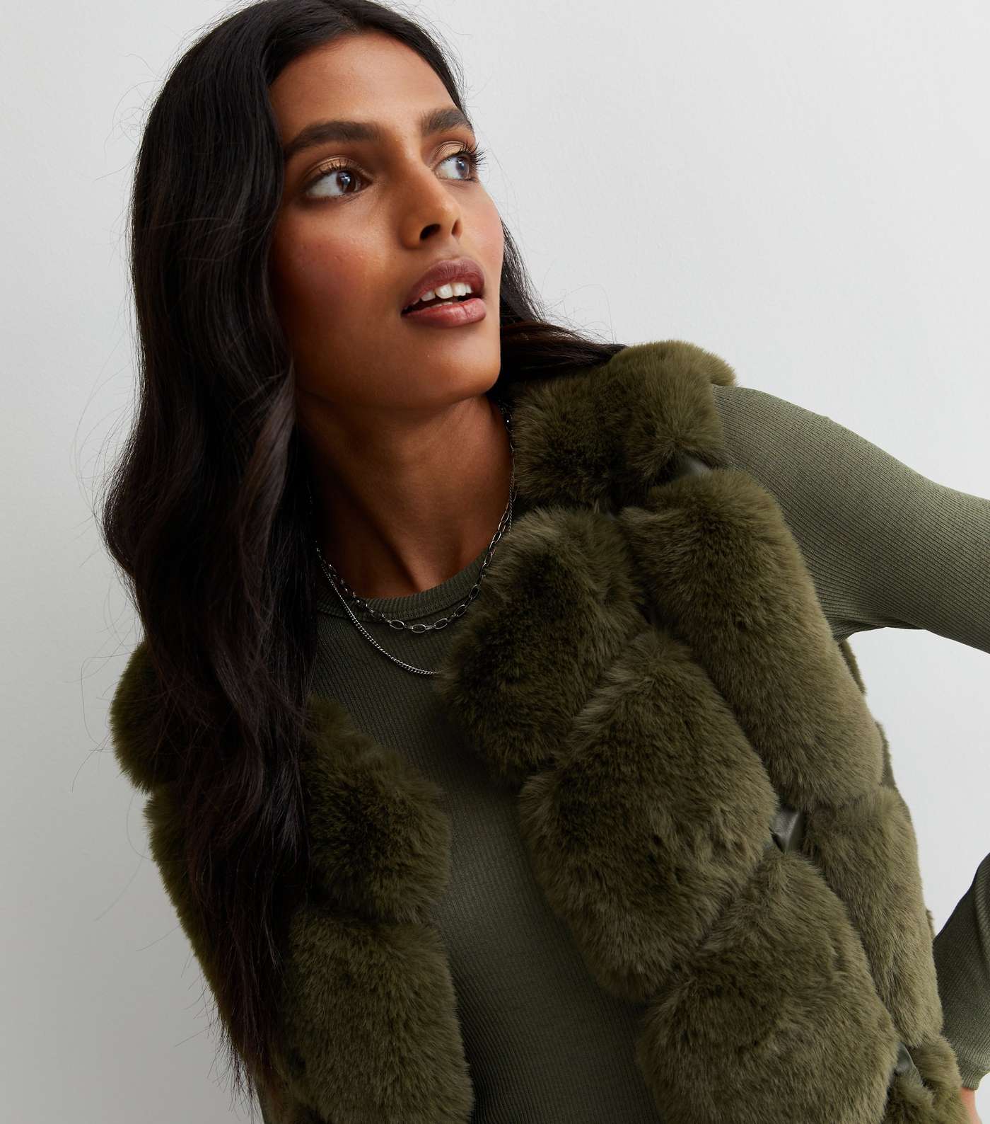 Gini London Khaki Faux Fur Long Gilet New Look