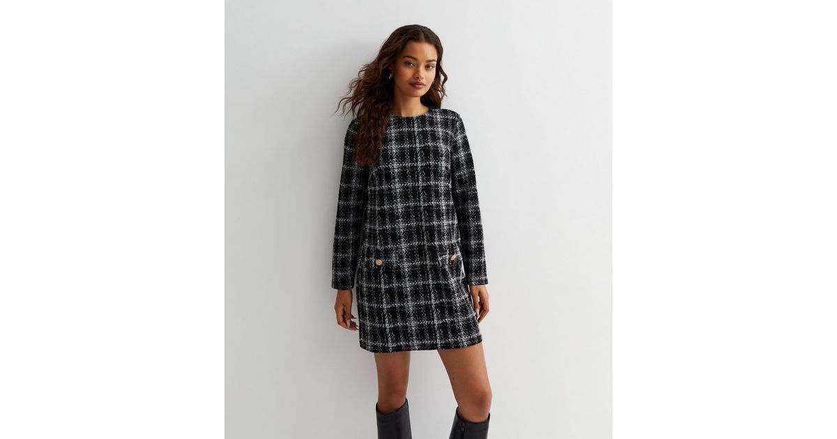 Petite Black Check Bouclé Long Sleeve Mini Dress | New Look