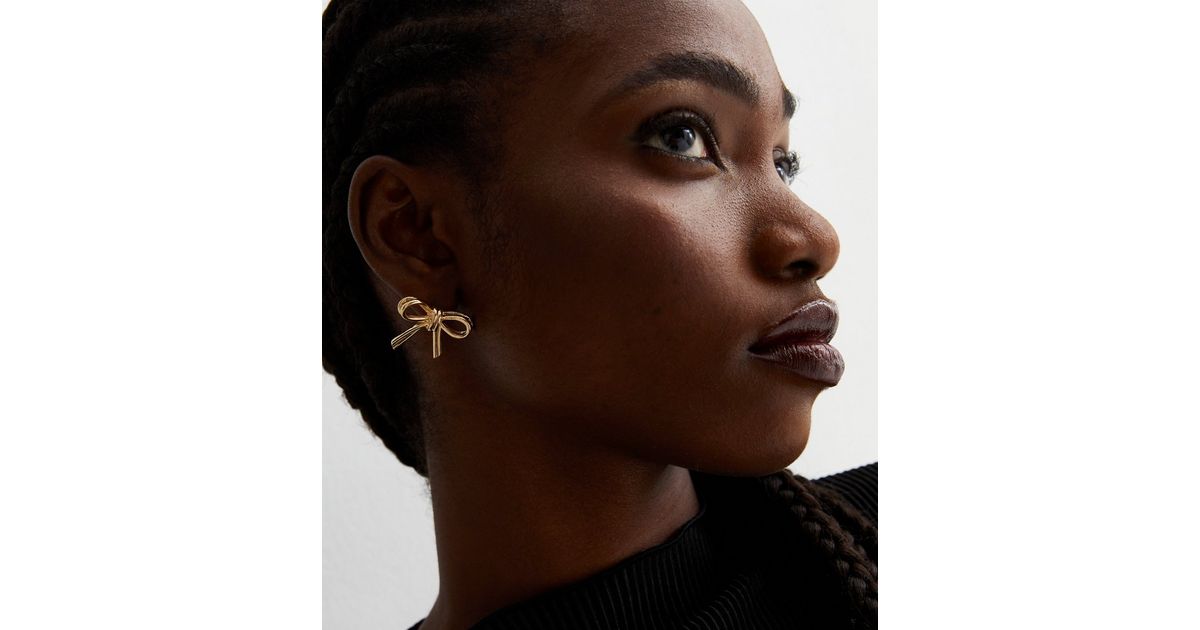 Gold Metal Bow Stud Earrings | New Look