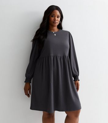Curves Grey Crinkle Jersey Long Sleeve Mini Smock Dress | New Look