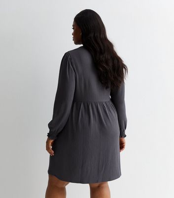 Curves Grey Crinkle Jersey Long Sleeve Mini Smock Dress | New Look