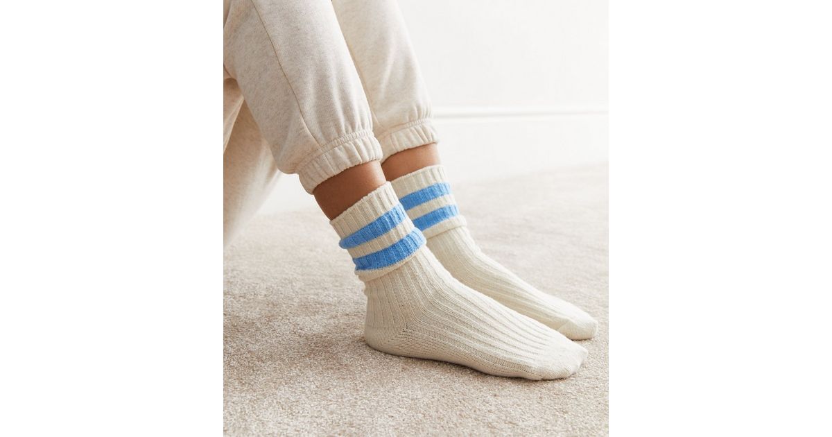 Cream Stripe Ribbed Lounge Socks | New Look