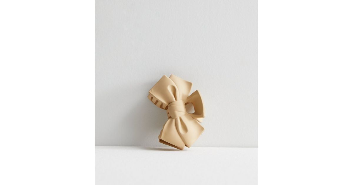 Cream Matte Bow Bulldog Hair Clip | New Look