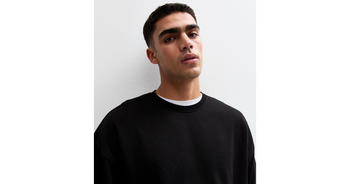 Black Oversized Crew Neck Sweatshirt | New Look