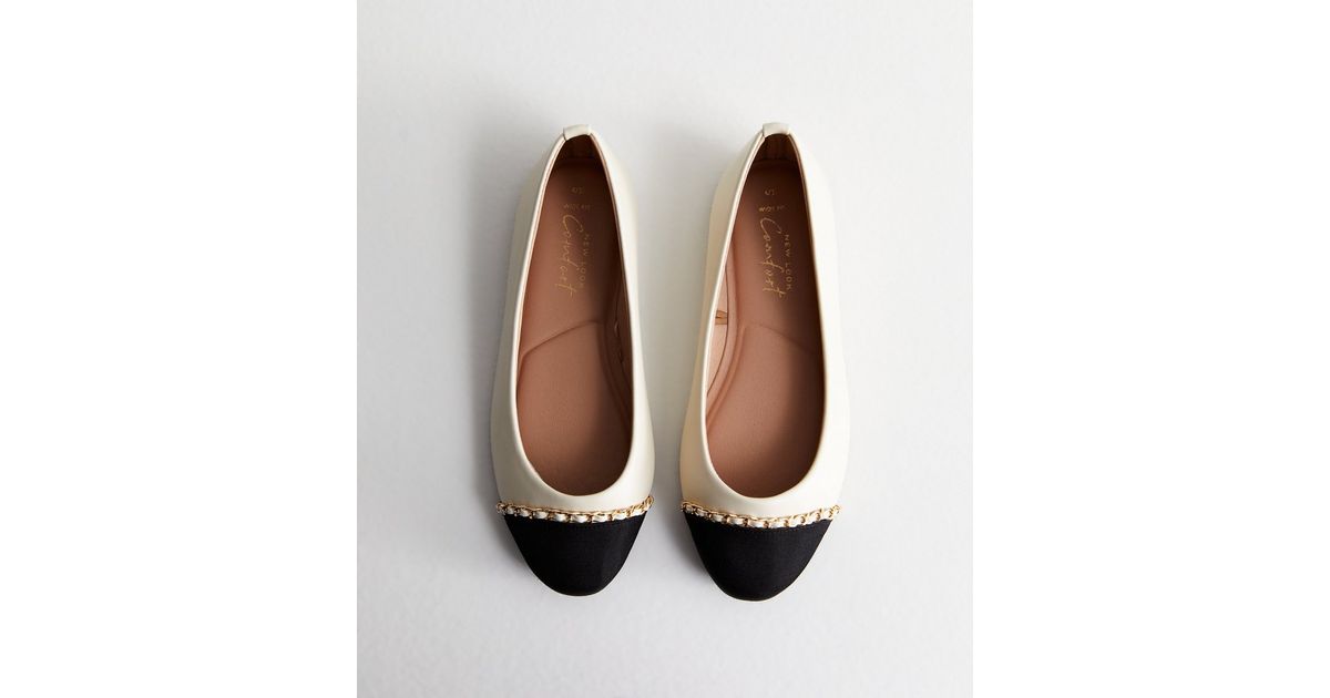 Wide Fit Off White Chain Trim Ballet Flats | New Look
