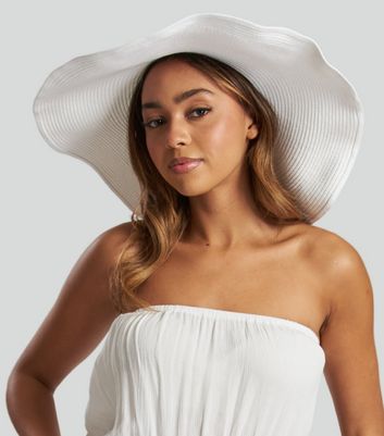 Floppy sun hats store