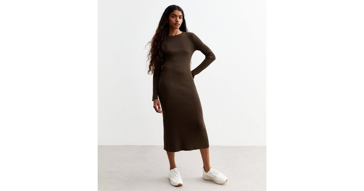 Petite Dark Brown Rib Knit Midi Dress | New Look