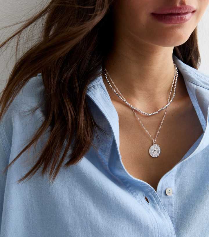 Silver Layered Textured Circle Pendant Necklace | New Look