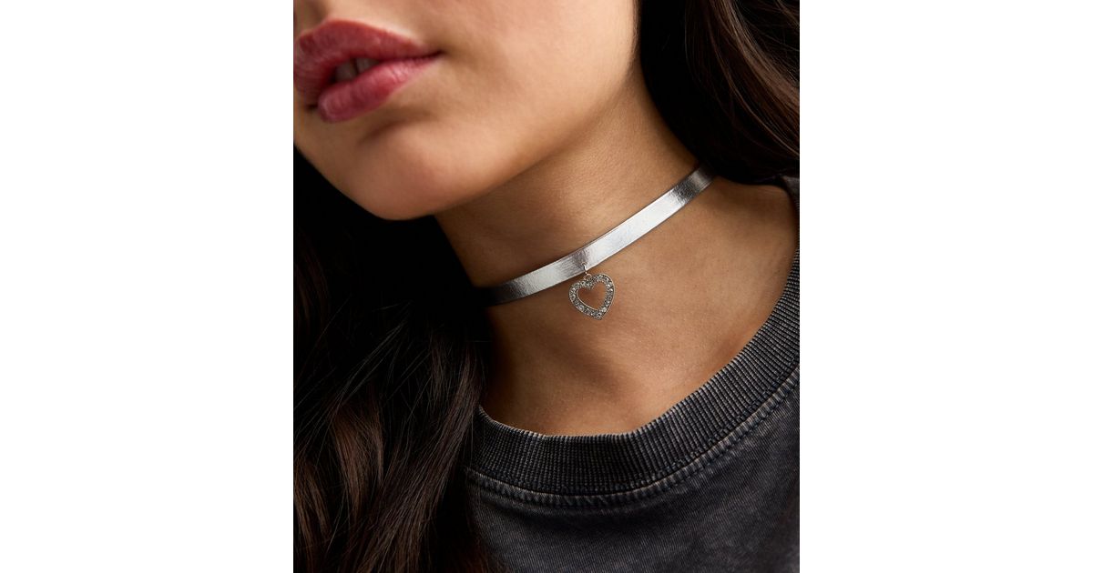 Metallic Silver Diamante Heart Pendant Choker | New Look