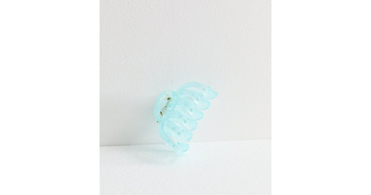 Blue Round Hair Claw Clip | New Look