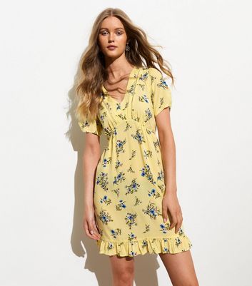Yellow Floral-Print V-Neck Mini Dress | New Look
