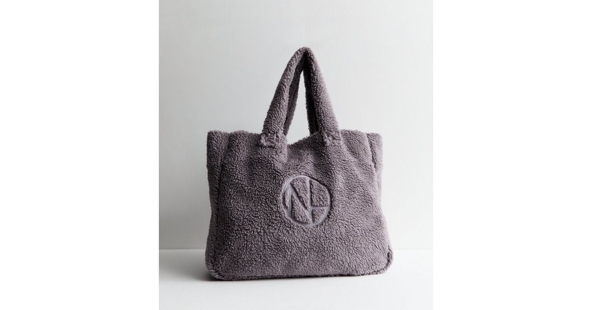 Mauve Oversized Borg Tote Bag | New Look