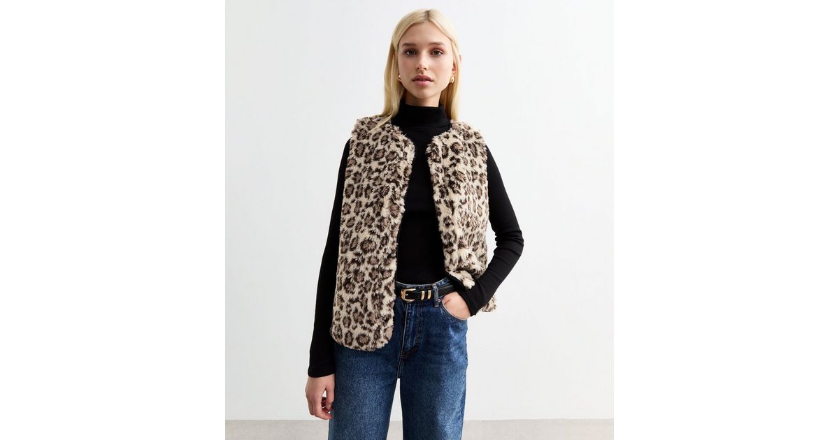 Brown Leopard Print Borg Sleeveless Jacket | New Look