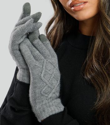 South Beach Grey Knit Touchscreen Gloves New Look