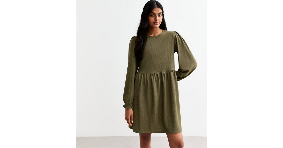 Khaki Crinkle Long Sleeve Mini Smock Dress New Look