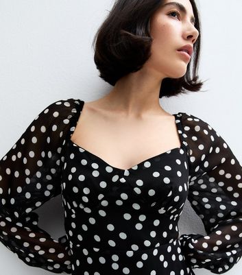 Black Polka Dot Sweetheart Neck Chiffon Mini Dress | New Look