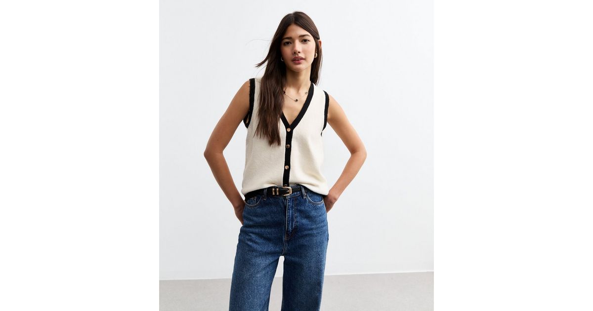 Off White Contrast Trim Buttoned Vest | New Look