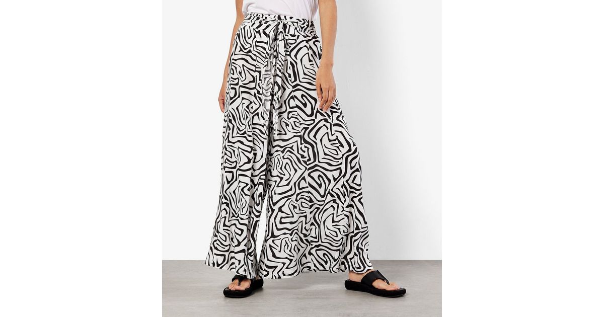 Apricot White Patterned Wide Leg Trousers | New Look