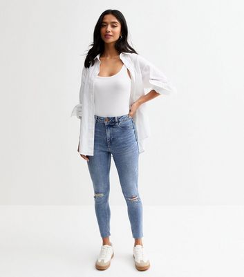 Petite Blue Ripped High Waisted Skinny Leg Jeans | New Look