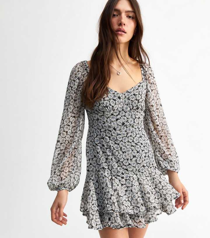 Off White Daisy Print Ruffled Mini Dress | New Look