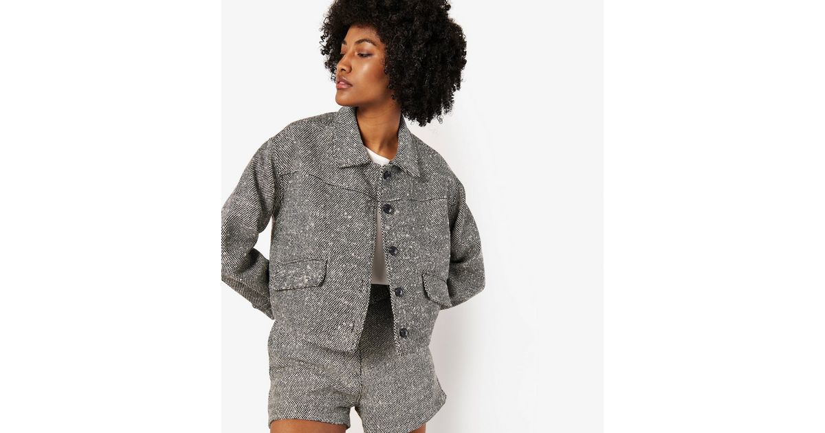 Apricot Black Textured Woven Cropped Shacket | New Look
