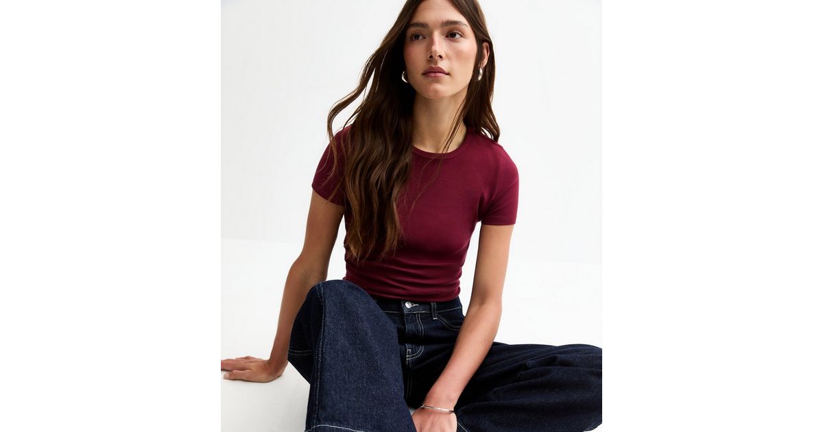 Burgundy Ribbed Crew Neck T-Shirt | New Look